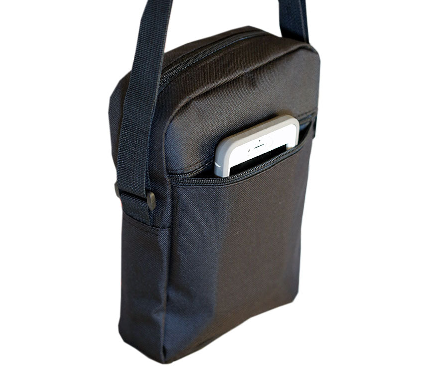 Che Guevara black and red nylon crossbody bag – theCHEstore.com